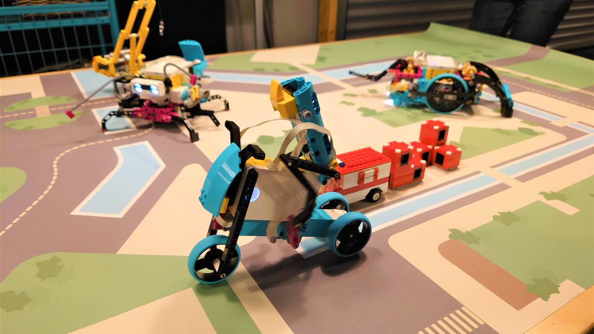 Robot-programmering med SPIKE - VilVite