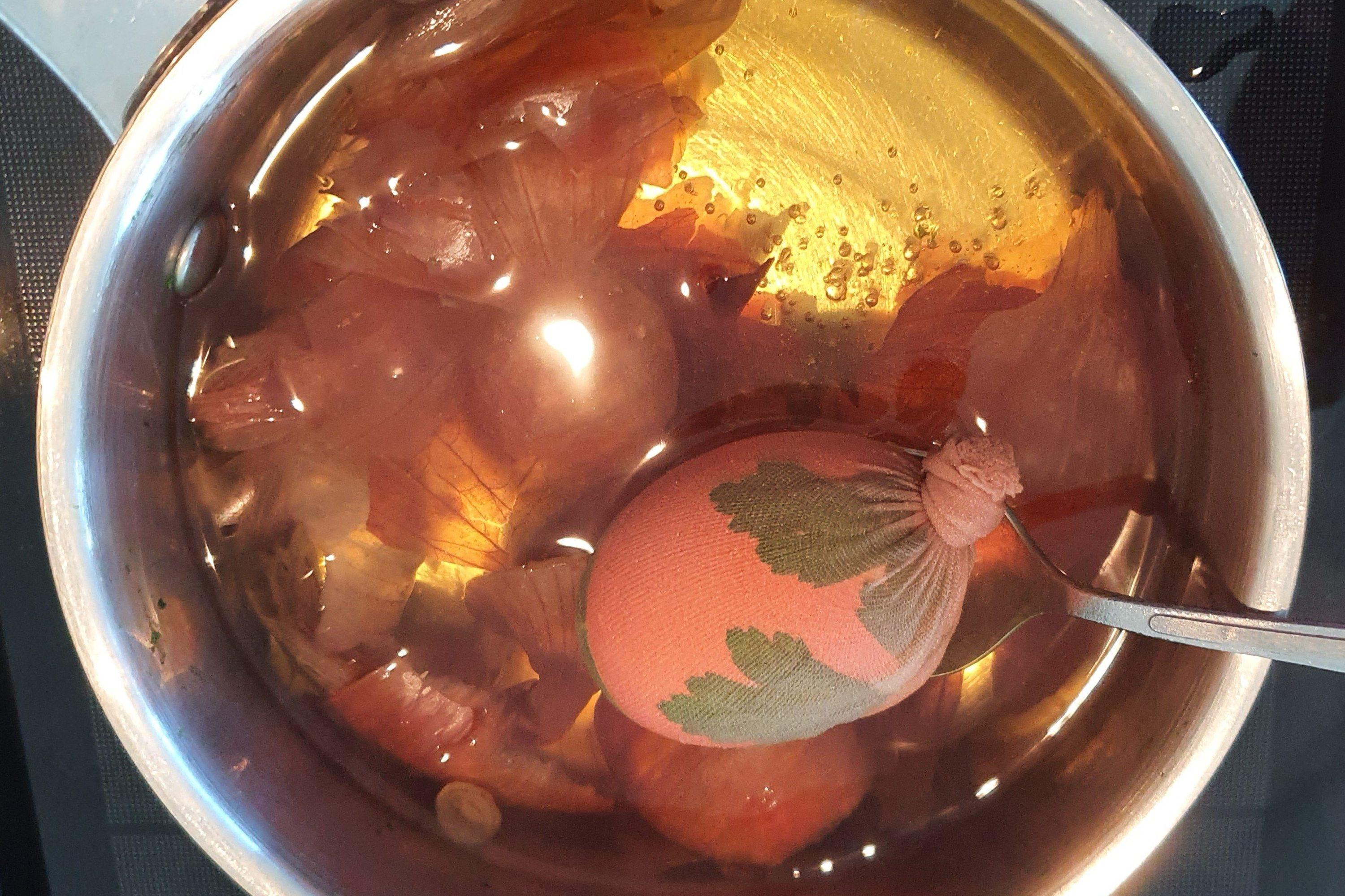 Naturlig farging av egg - VilVite